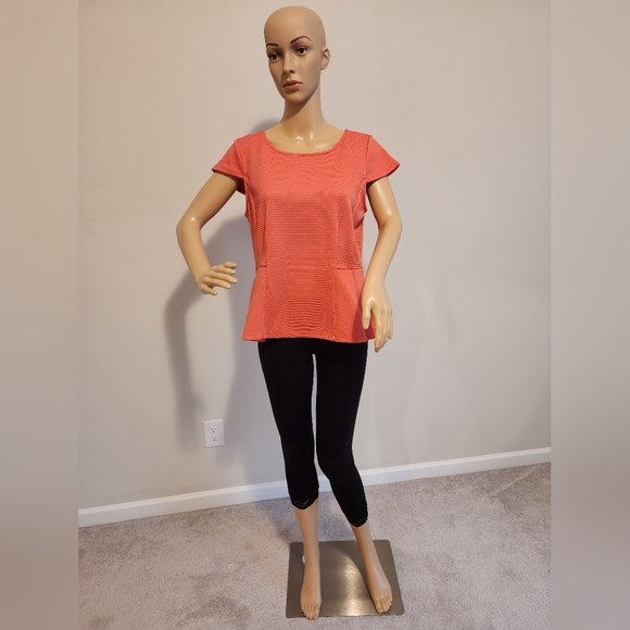 Elle | Tops | Elle Coral Textured Peplum Top | Poshmark